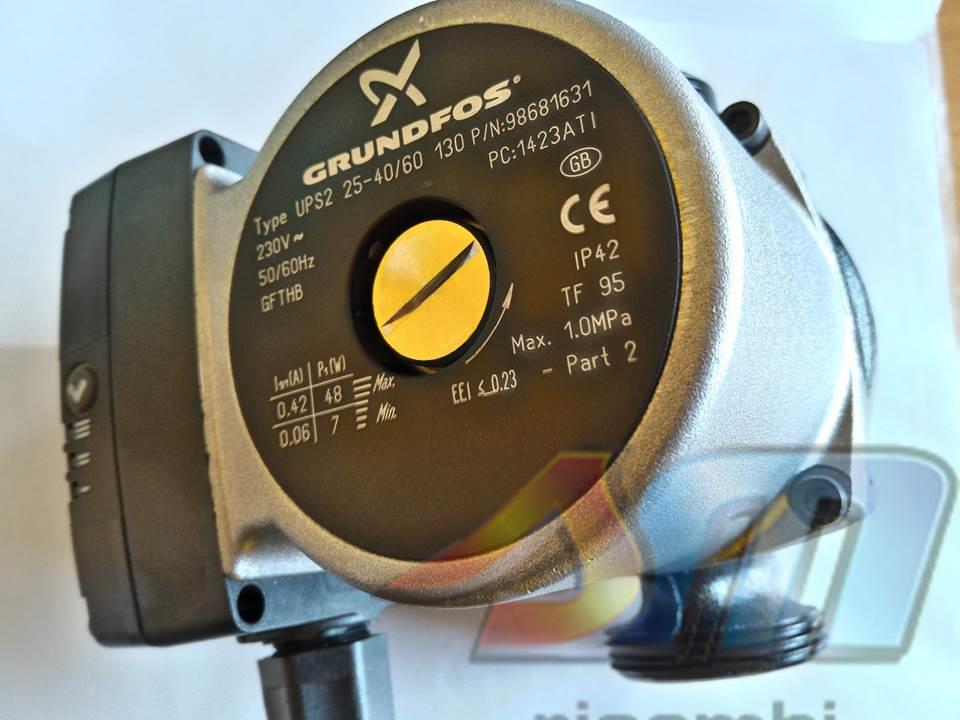 Circolatore Grundfos elettronico modulante UPS2 25-40/60 attacchi 1
